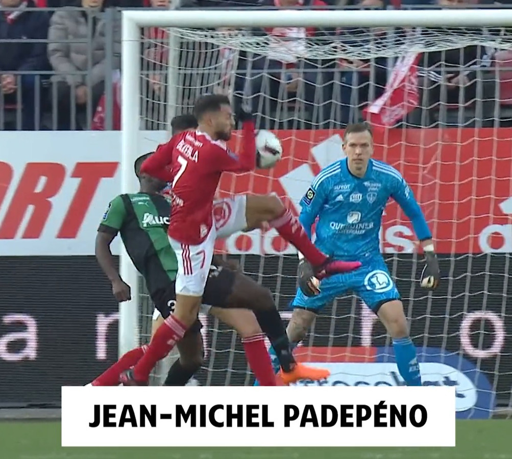 "La compil' de la VAR oubliée”: le coup de gueule tout en humour du RC ...