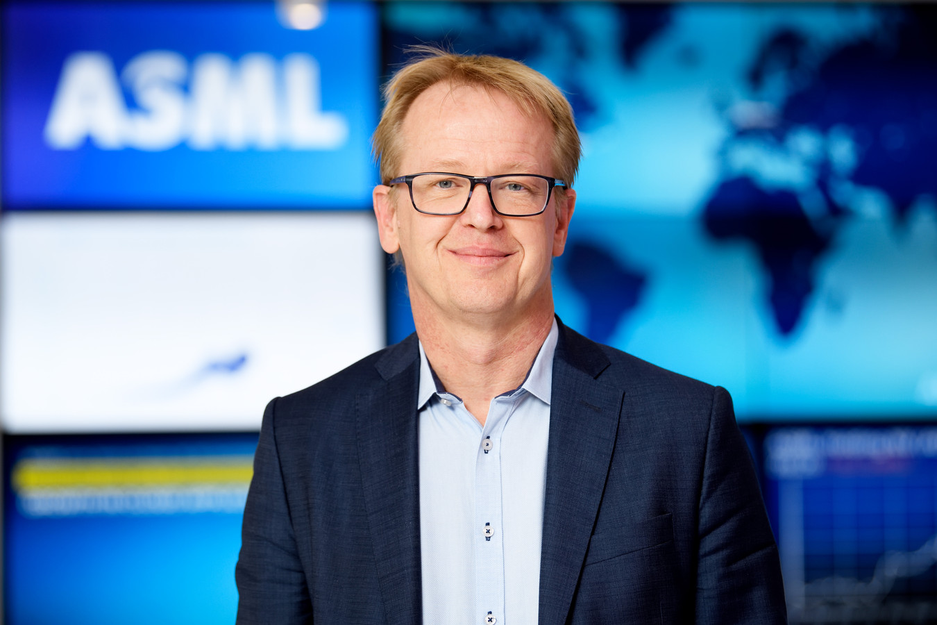 Elke maand 200 nieuwe werknemers erbij voor ASML: ‘We leren mensen ...