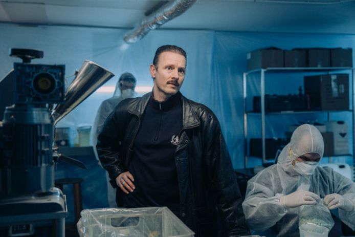 Van profskater en danser naar drugsbaas: Huub Smit speelt graag het ‘andere uiterste’ van ...