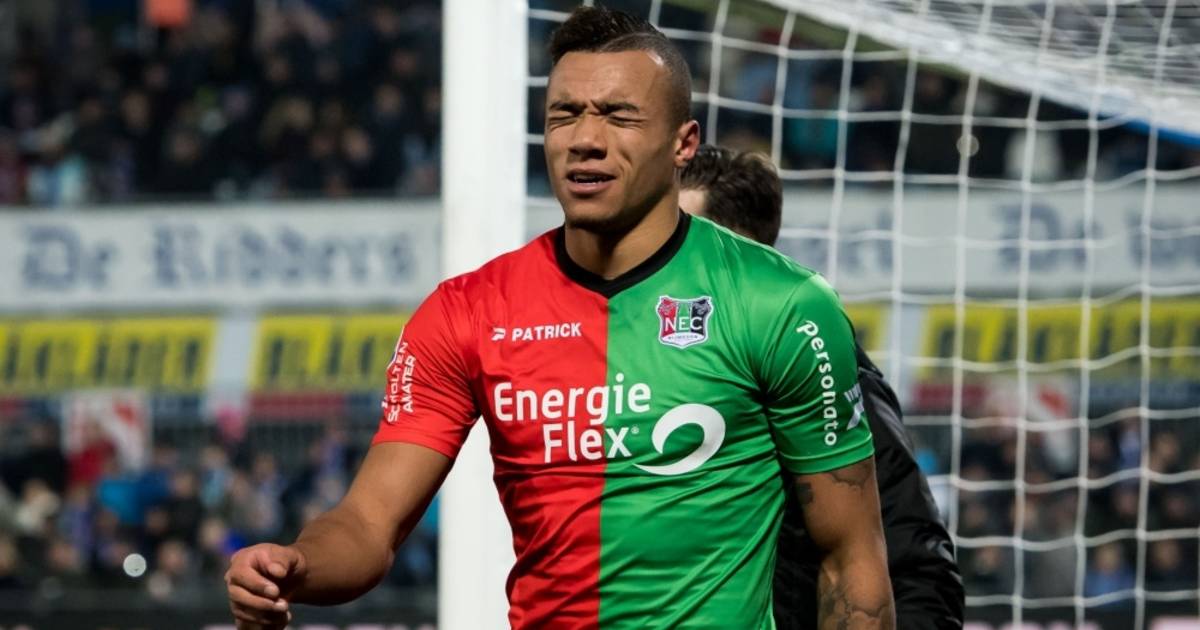 Jay-Roy Grot is nu al onmisbaar bij NEC | Nederlands voetbal | AD.nl
