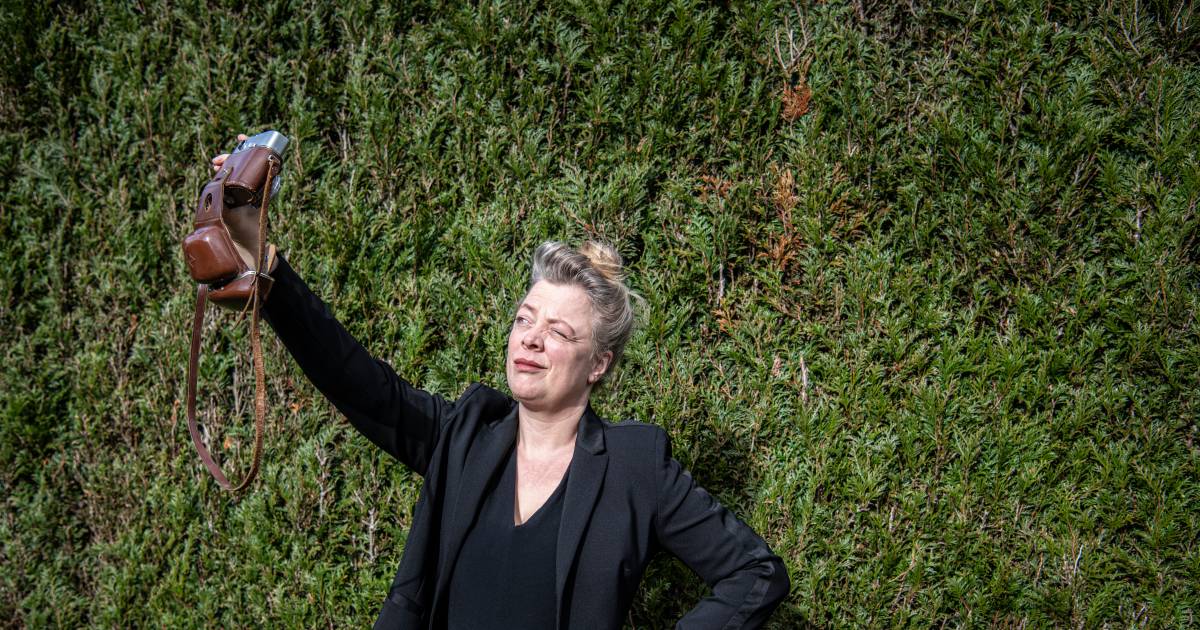 Hanneke is al zes jaar smartphoneloos: ‘Ik vraag gewoon de weg op ...