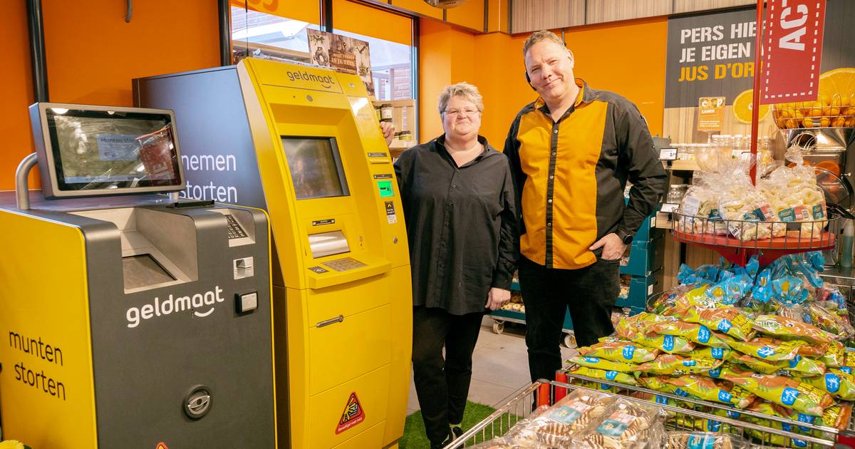 Geldmaat geeft toe: ook Zundert krijgt eindelijk een pinautomaat ...