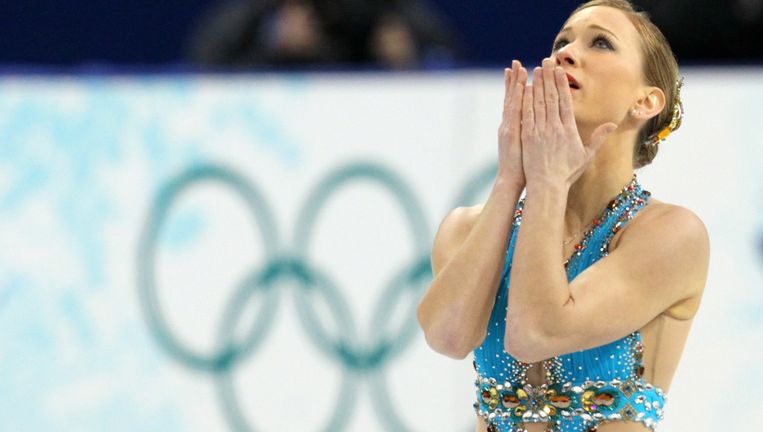 Schaatster Rochette brengt ontroerend eerbetoon aan overleden moeder
