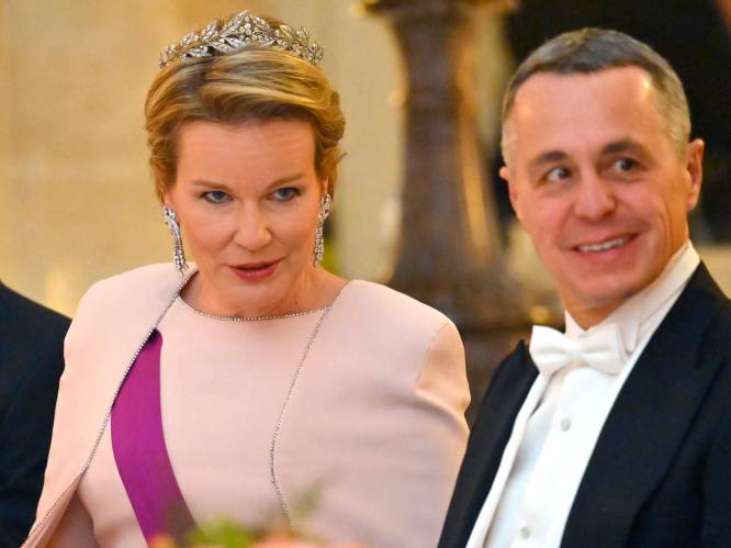 “De periode rond haar verloving en huwelijk waren bepalend”: nieuw boek ...