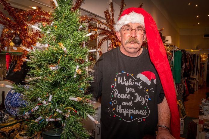 Iedereen gunt arme mensen een gratis kerstpakket, toch krijgen ze ...