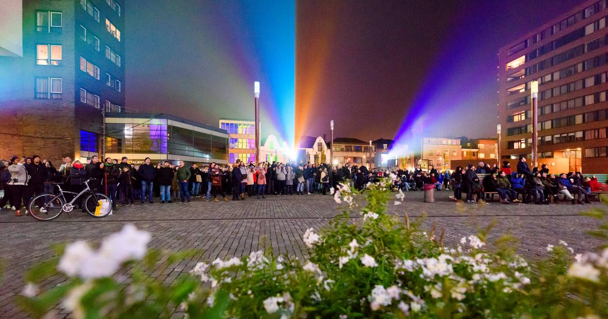 Vrolijke drukte bij eerste avond Glow | Eindhoven | ed.nl