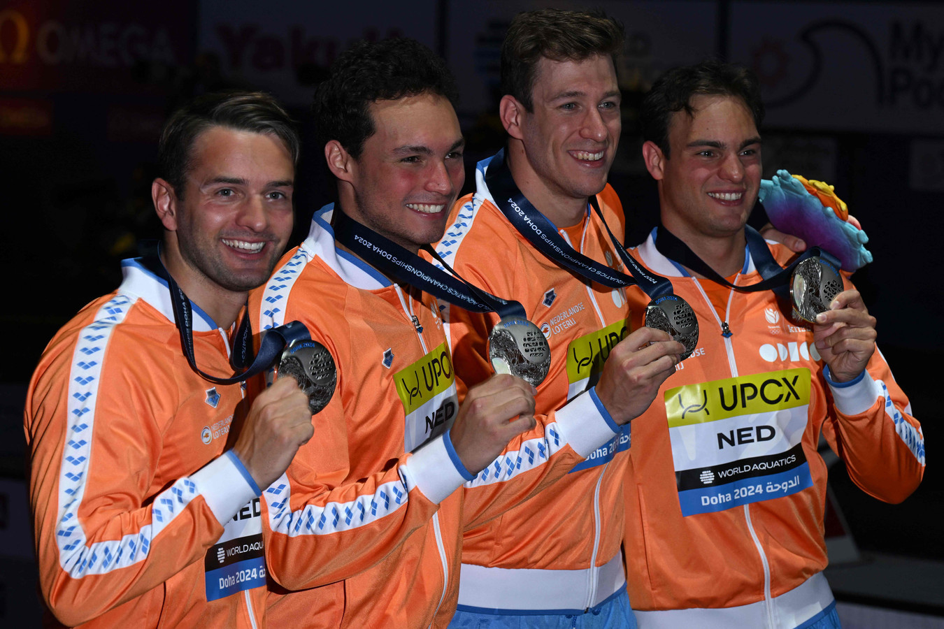 Zilver voor debuterend kwartet op 4x100 wissel bij WK zwemmen: ‘Hier ...