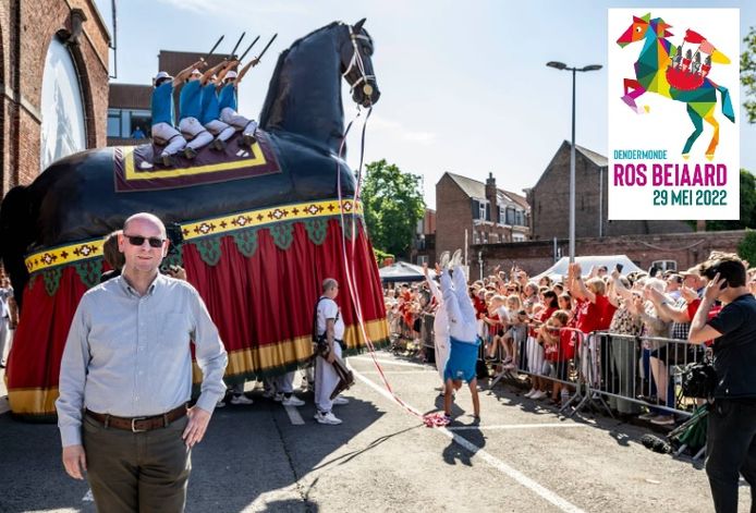 Nog 13 dagen tot de Ros Beiaardommegang. Patrick Segers, dé man achter ...