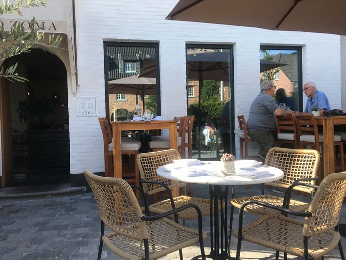 RECENSIE. Bistro Zoma: originele curly fries en verrassingsbol | Nijlen ...