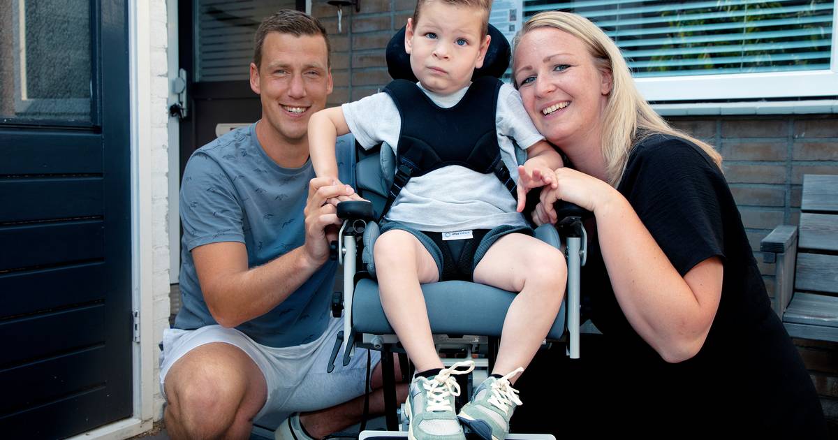 Supervrolijke Liam (3) heeft een metabole ziekte en nu is er een ...