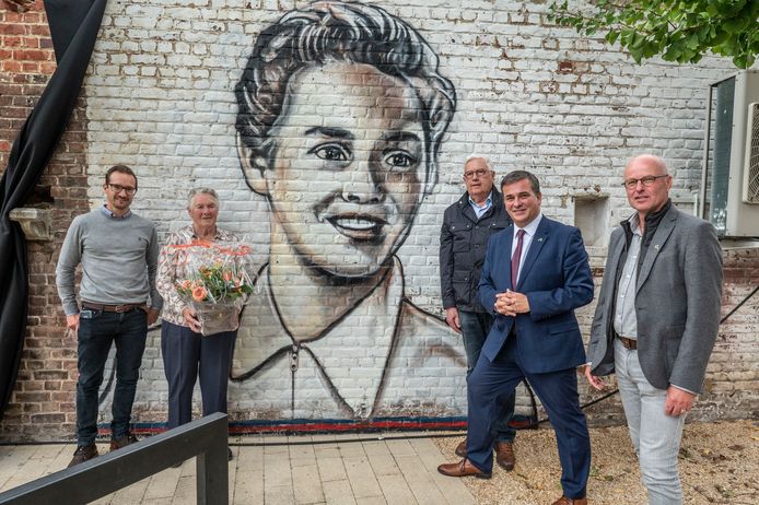 KOERS huldigt Yvonne Reynders, pionier van het vrouwenwielrennen, met ...