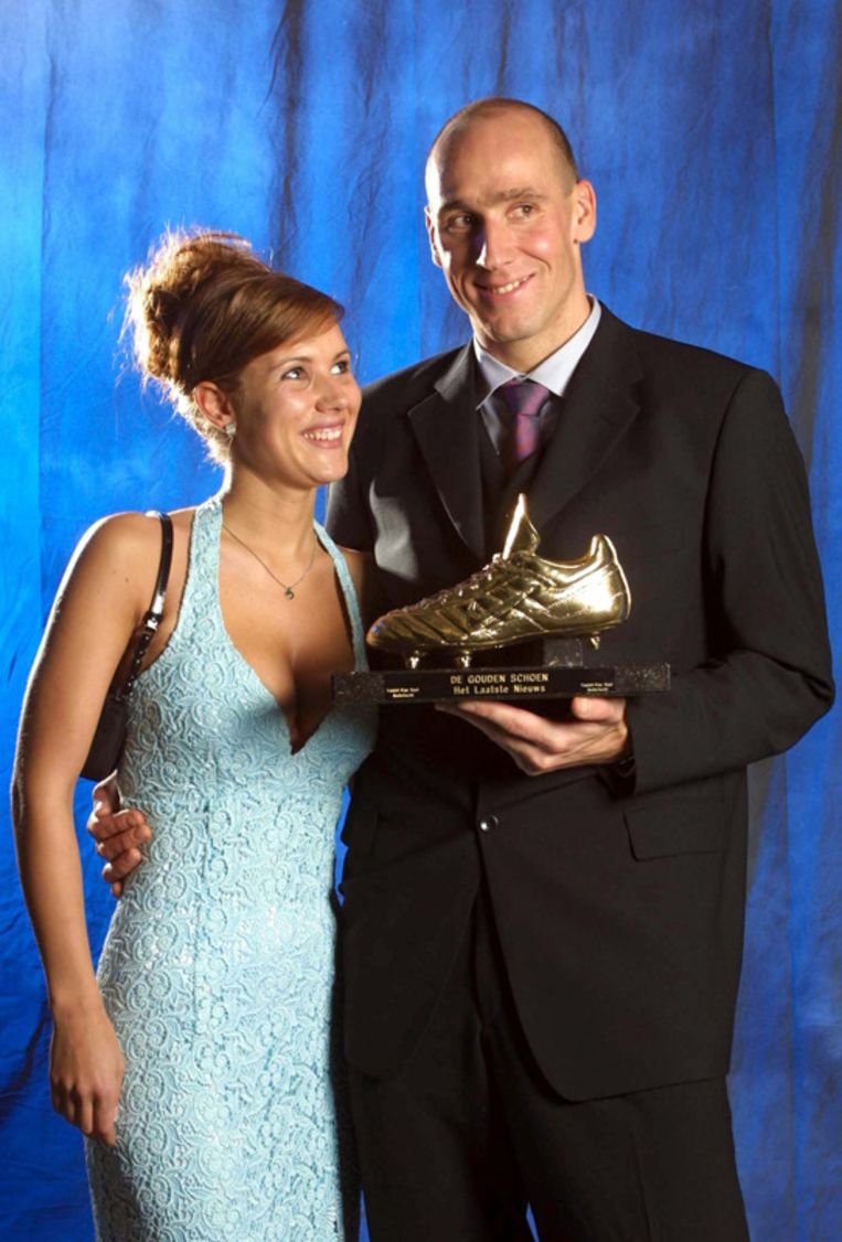 Jan Koller hangt op 38-jarige leeftijd schoenen aan de haak | De Morgen