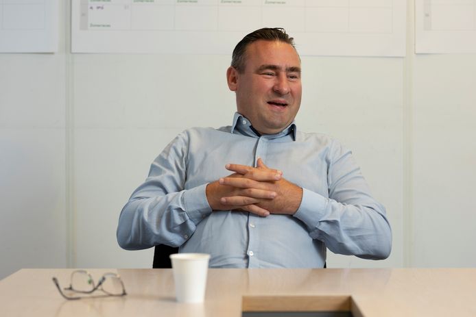 Richard de Mos slaat presentatie van coalitieakkoord over: ‘De raad is ...