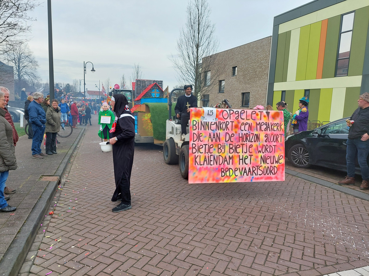 Tom de Wal wil in Brabants dorpje voor 12 miljoen euro religieus ...
