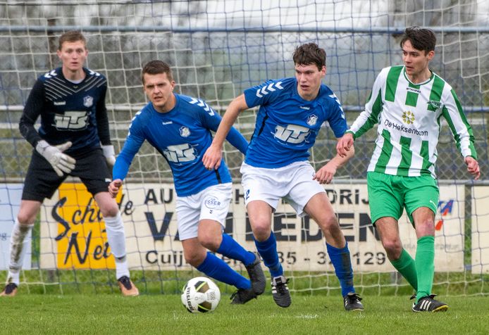 Twee ‘dooie’ tanden: toch speelt de Dumfries van Sambeek een week later ...