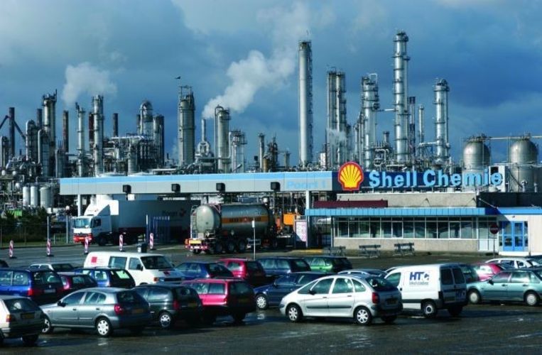 Shell legt fabriek stil in Moerdijk | De Morgen