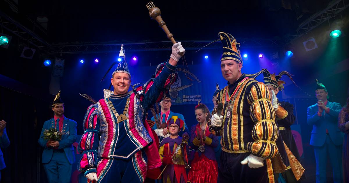 Carnaval gaat van de rem met prins Ronald in Oud-Zevenaar | Carnaval ...