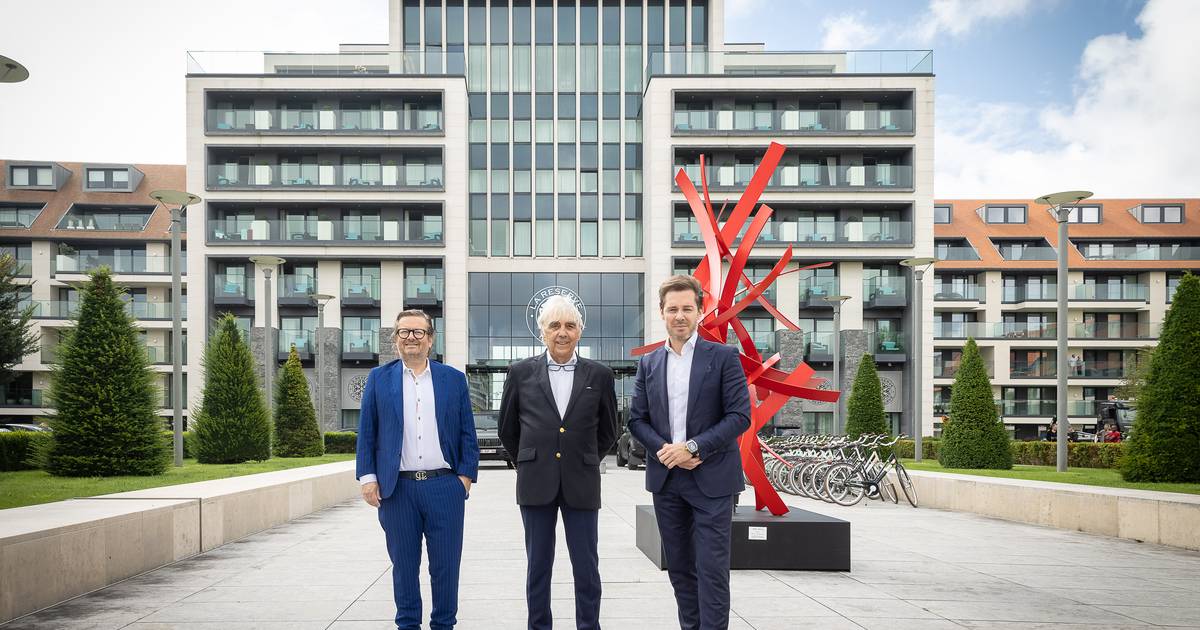 Marc Coucke rachète La Réserve à Knokke: survol en drone du célèbre ...