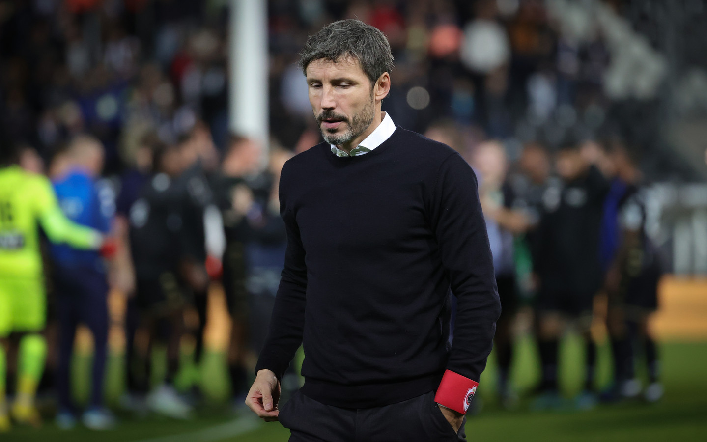 Moet ook Mark van Bommel vrezen voor ontslag in België? ‘Het is er ...