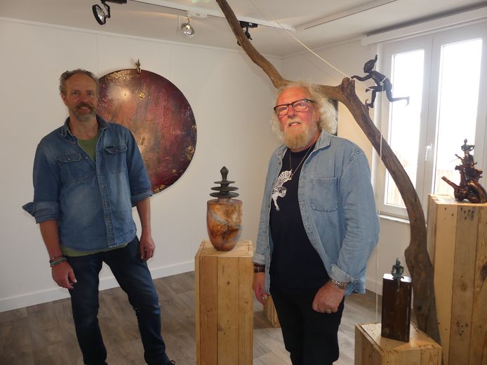 Vader en zoon Van Gompel exposeren samen in Huis De Leeuw: “Onze werken ...