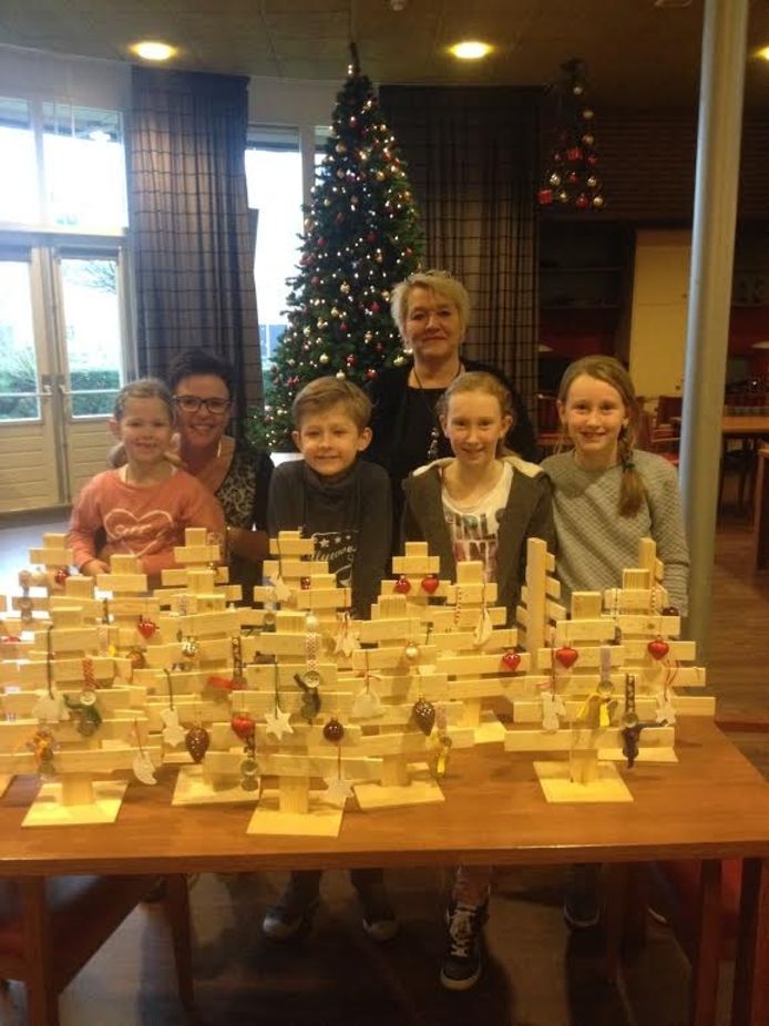 Martinus Losser haalt 1100 euro op voor Twentsewens Ambulance | Losser ...