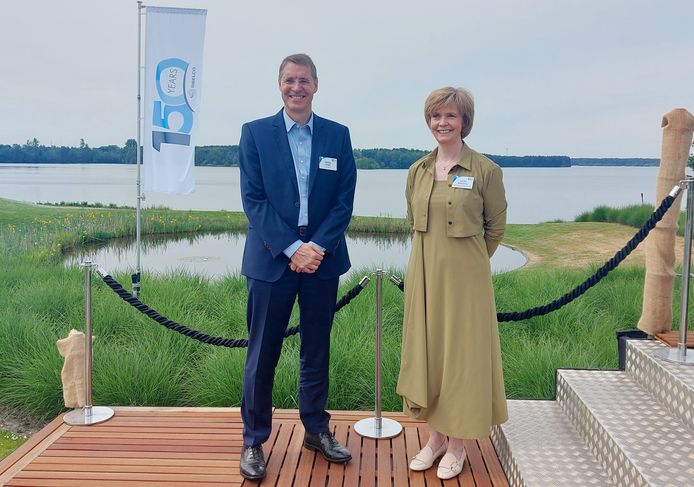 Sibelco viert 150 jaar witzandontginning met wandelpad en expo: “We ...