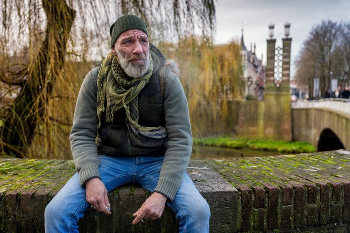 Alex is toch weer dakloos: ‘Het straatleven is ook wel verslavend ...