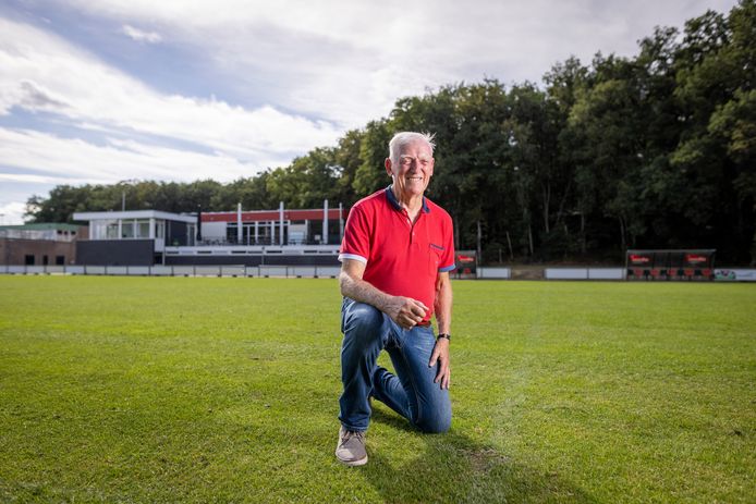 Nijverdaller Hans Priem (78) heeft al bijna 60 jaar een rood-zwart hart ...