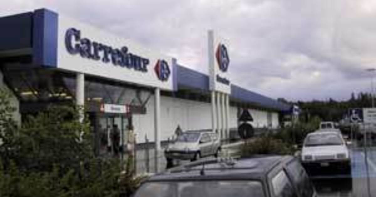 Le Carrefour de Waterloo (Mont-Saint-Jean) à l'arrêt | Economie | 7sur7.be