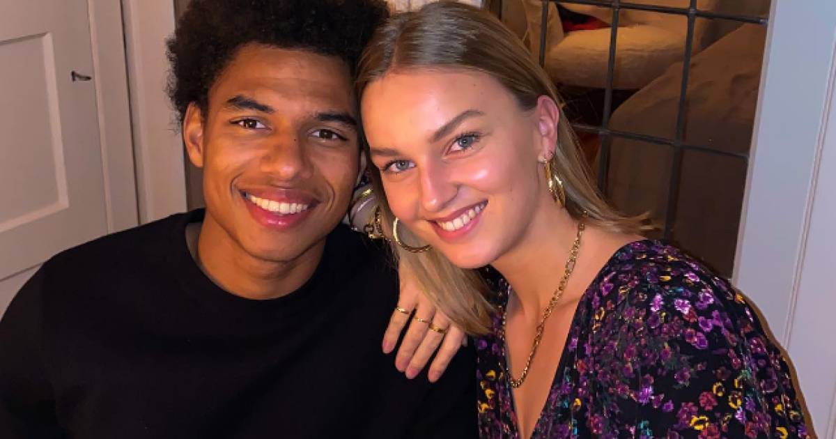 Jongste dochter Frank de Boer bevallen van eerste kindje met zeldzame naam | Show | pzc.nl