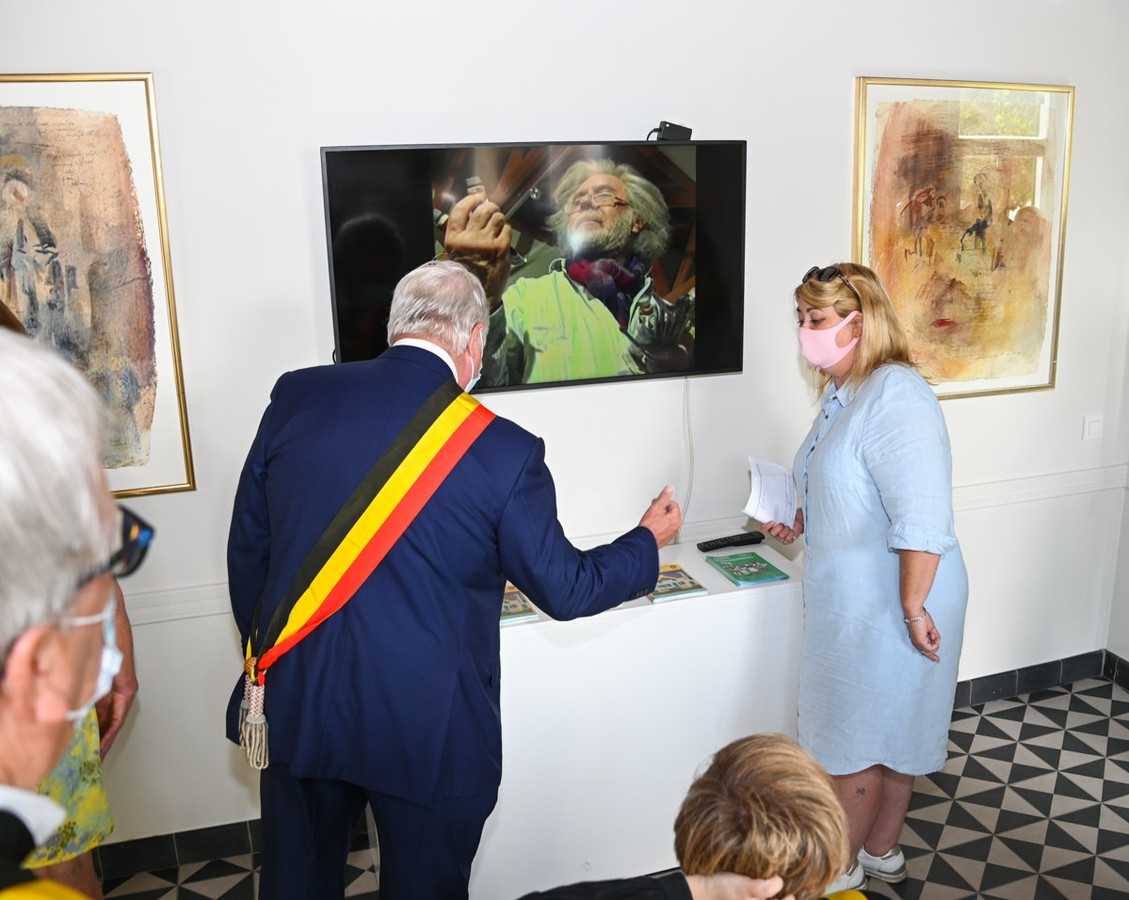 Een zondagse tip: bezoek het pas gerestaureerde Vanneuvillehuis in de ...