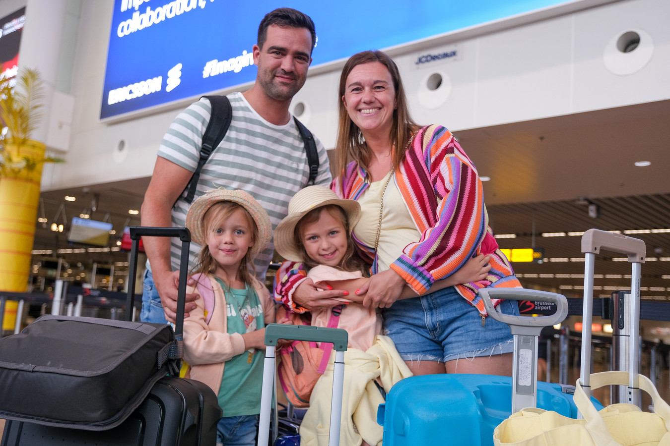 REPORTAGE. 80.000 passagiers beginnen aan hun zomervakantie op Brussels ...