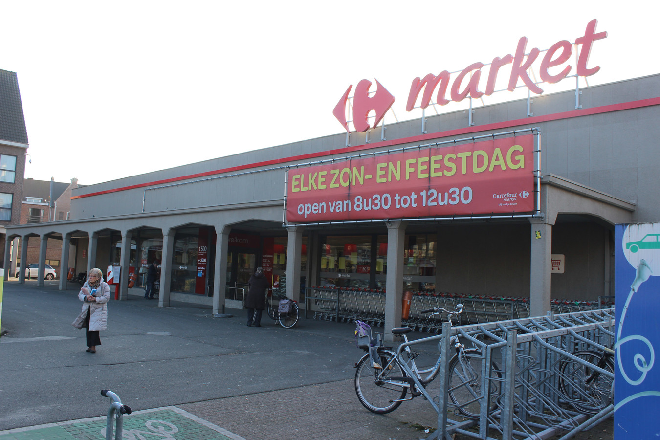 Supermarkt Carrefour sluit eind deze maand de deuren op Heymanplein ...
