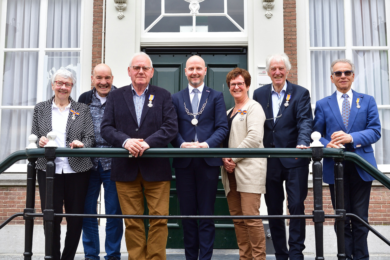 Van oogoperaties in de derde wereld tot chauffeur op de buurtbus: een ...