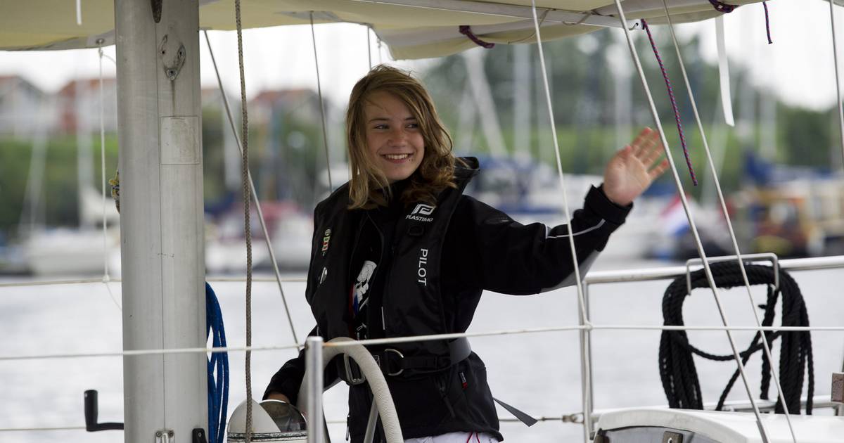 Zeilmeisje Laura verkoopt haar eerste liefde | Laura's zeilreis | AD.nl