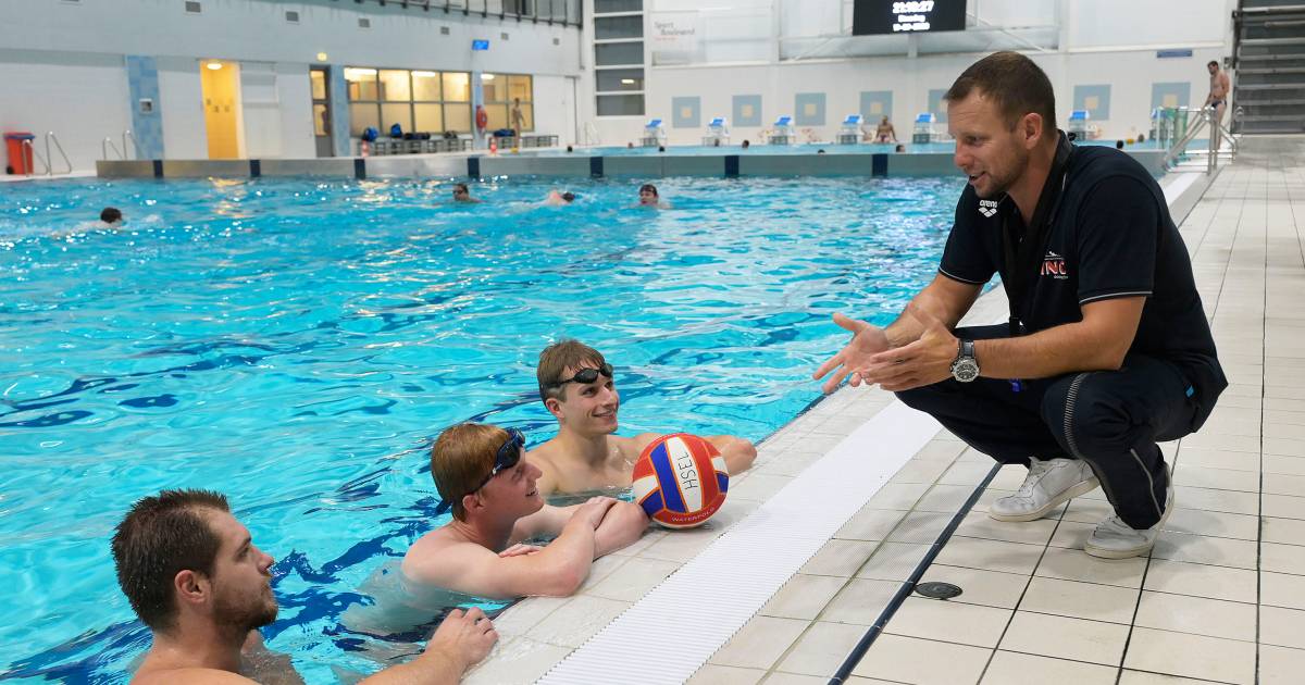 Mitrovic klaar voor eredivisie met MNC Dordrecht: ‘Het klinkt gek, maar handhaving is geen must ...