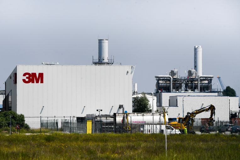 Na PFOS blijkt chemiebedrijf 3M illegaal giftige stof in de Schelde te ...