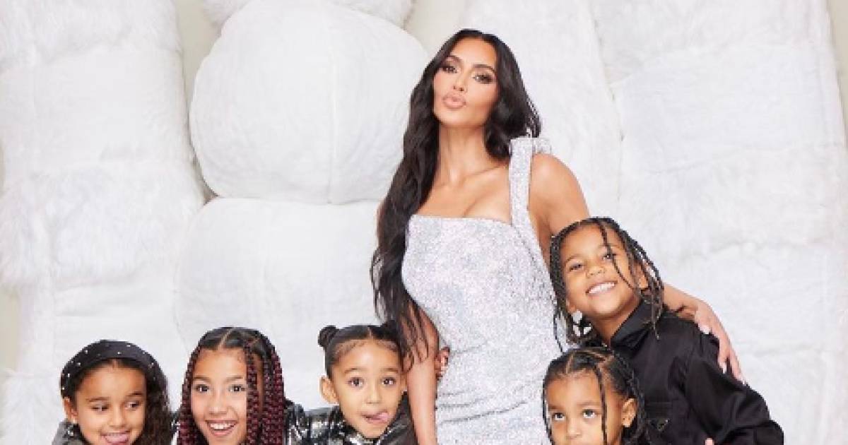 Moeder Kim en vader Kanye achterna: North (9) en Saint (7) West hebben ...
