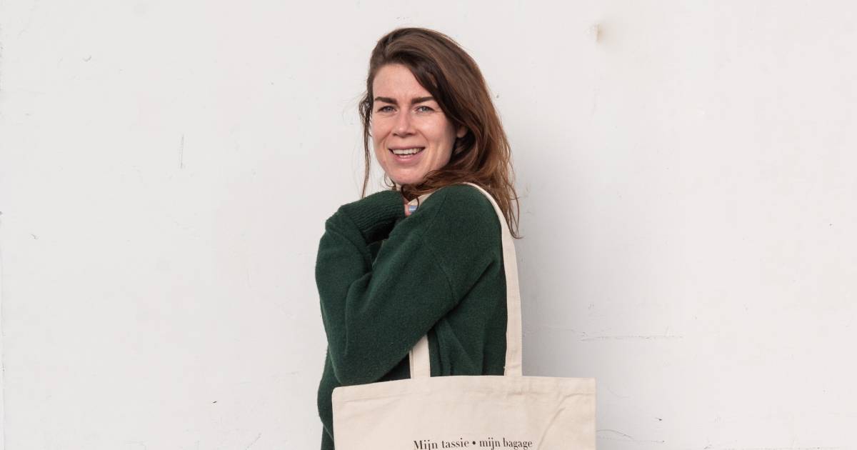 Suzanne maakt gedichten op maat: ‘Ik help anderen woorden te vinden die ...