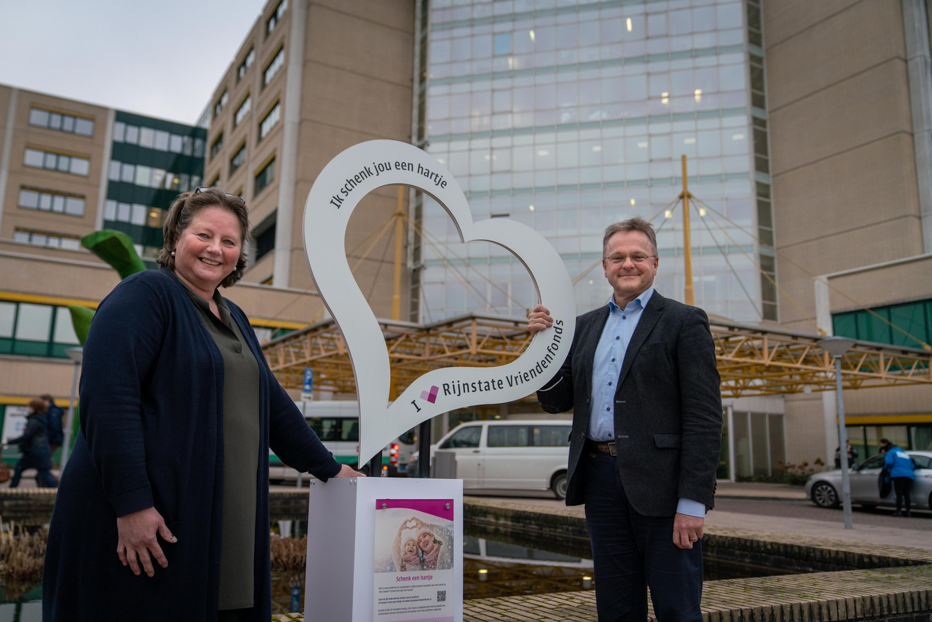 Ziekenhuis Rijnstate gaat een beetje terug naar normaal: alle ...