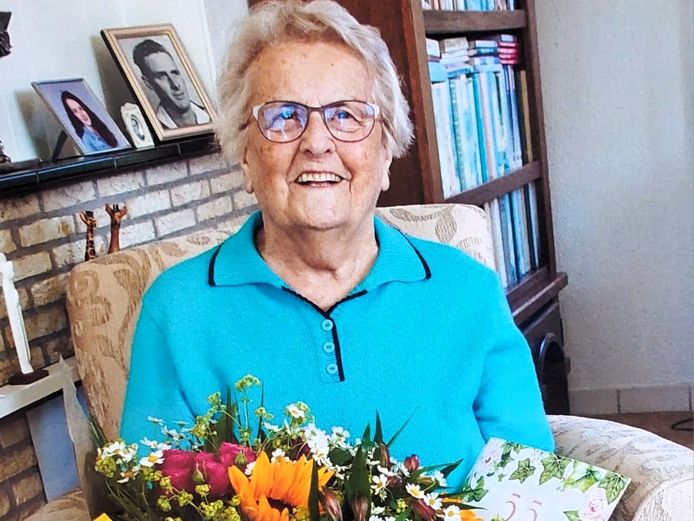 Aaltje (90) was een bezige bij: altijd druk met de kinderen of het ...