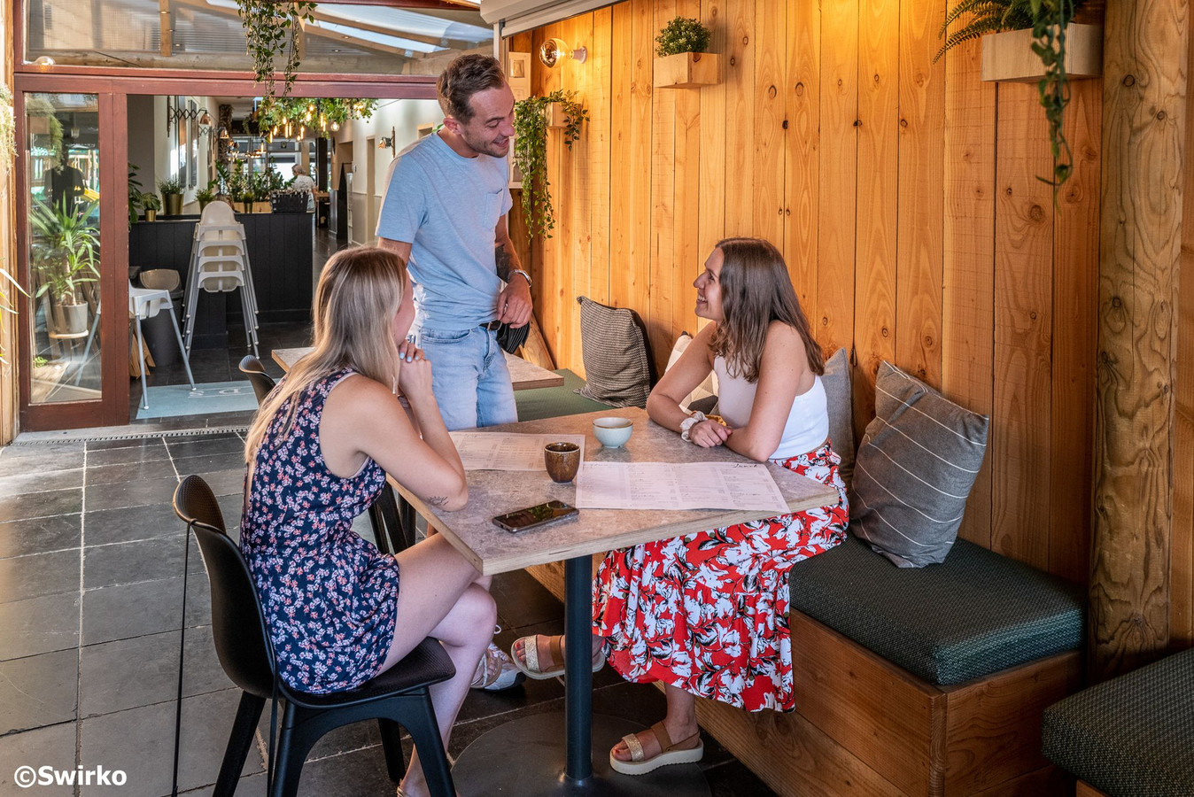 MIJN STAD. Sarah Bossuwé over haar Aalst: “Deze hotspot in de ...