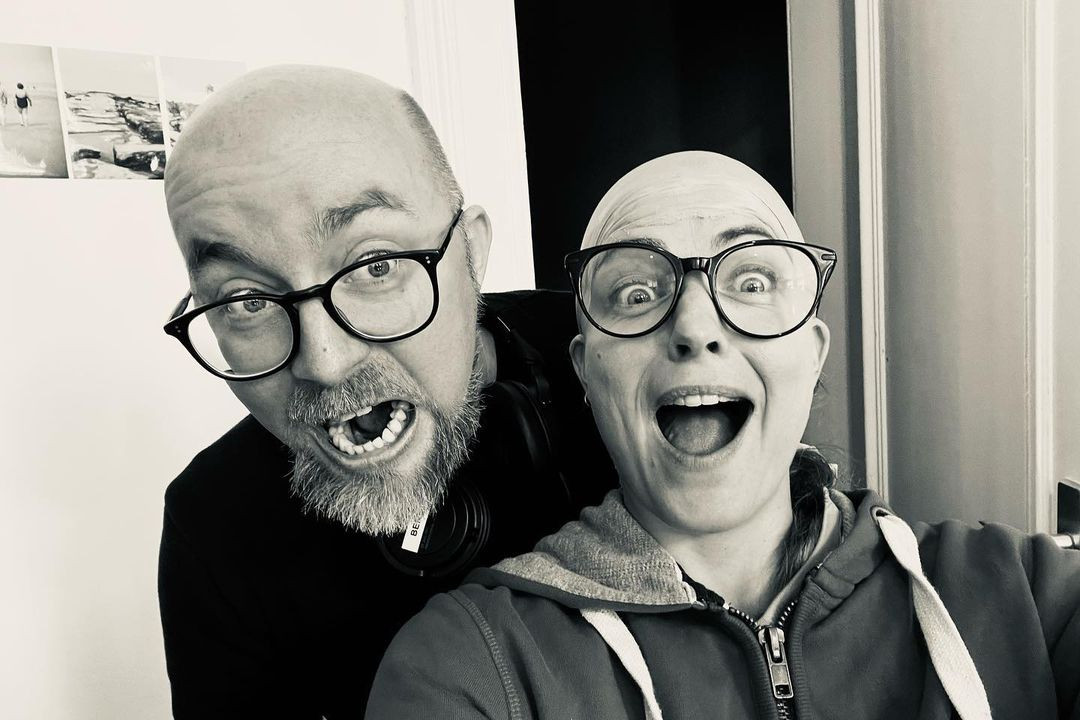 BV’s die tegen kanker streden reageren op humor rond borstkanker in ‘F ...