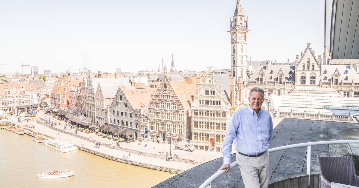 BIJZONDER WONEN. Geert (66) woont op één van mooiste plekken van Gent ...