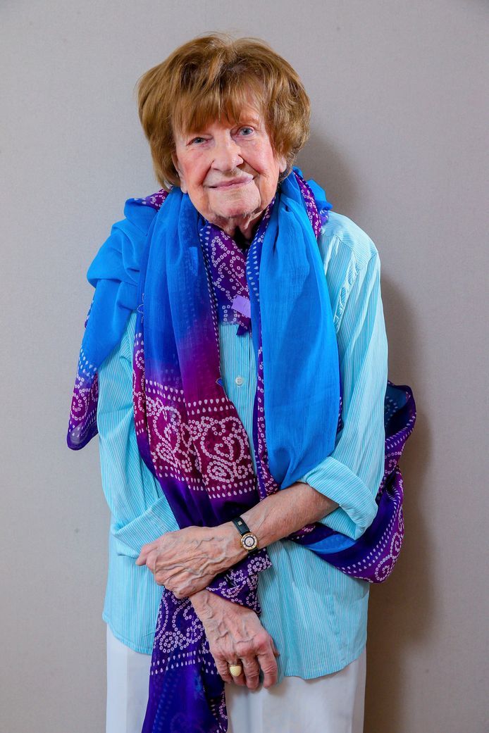 Model, journaliste én pilote Paula Marckx (94) overleden: de vrouw die ...