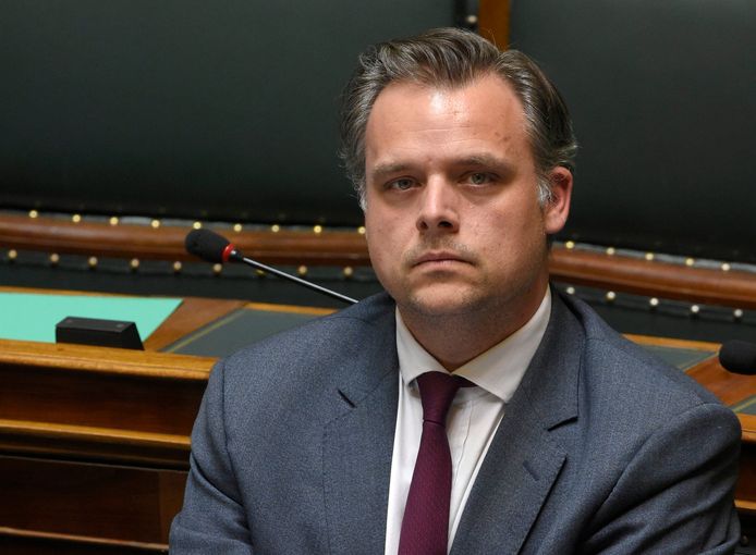 Environ 15.000 tests sont réalisés chaque jour, selon Philippe De ...