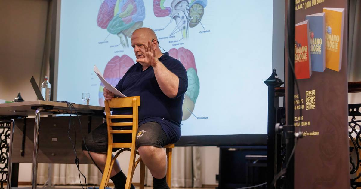 Coronacriticus Jan Bonte ontmoet gelijkgestemden in Bergen op Zoom: ‘Ik ...