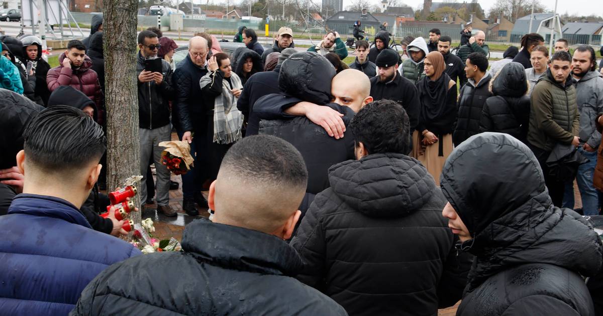 Doodgestoken Omar (29) herdacht in Nijmegen: ‘Dit verlies is van ons ...