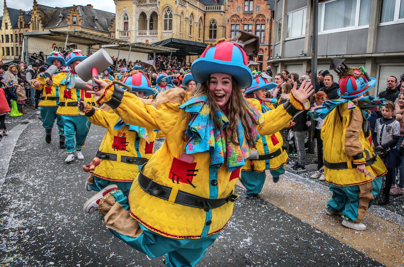 Recordeditie voor Poperingse carnavalstoet : “Bijna dubbel zoveel bezoekers als andere jaren ...
