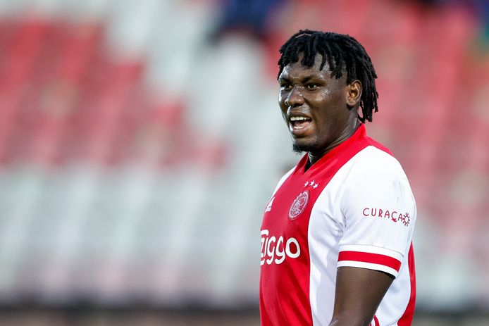 Ajax-spits Traoré voor miljoenenbedrag op weg naar Oekraïne ...